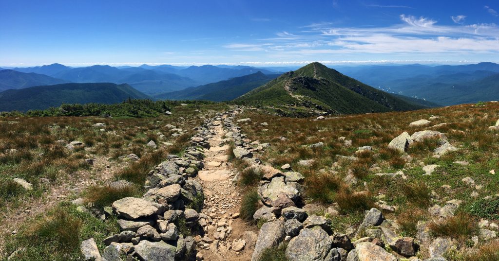 Hiking Mount Lafayette - Franconia Ridge's Highest Peak [Full Trail Guide]