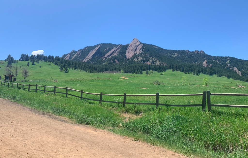 Royal Arch Trail Hike | Boulder, CO | Chautaqua Park