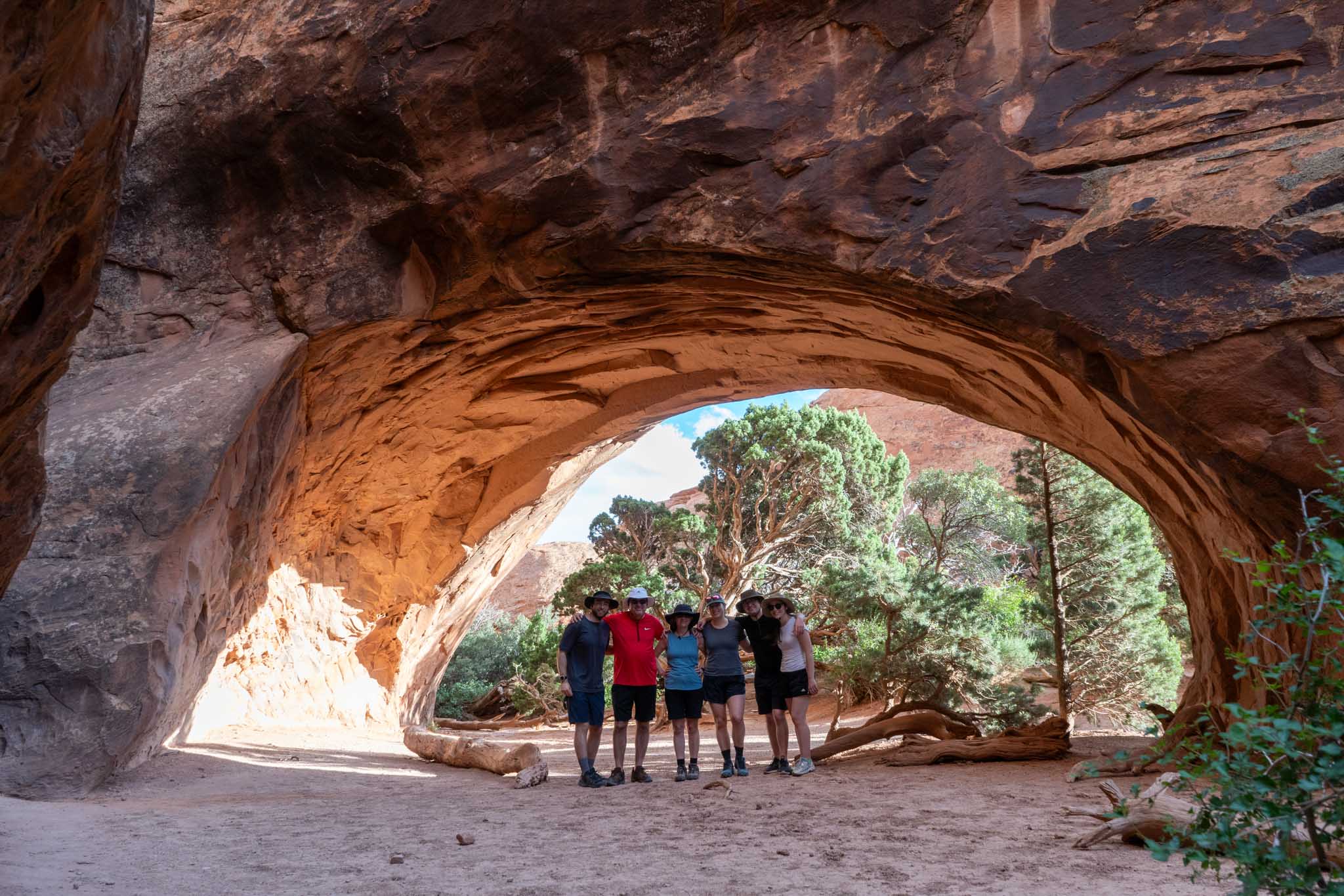 Navajo Arch Hike: Discover a Hidden Gem in Arches National Park